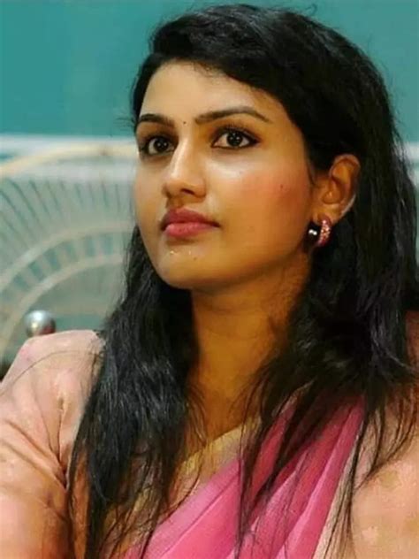 Dr Renu Raj देश की सबसे खूबसूरत Ias को इस वजह से करनी पड़ी दूसरी शादी