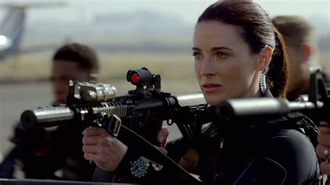 The Last Ship Sasha Cooper The Last Ship Saison 3 Qui Est Bridget