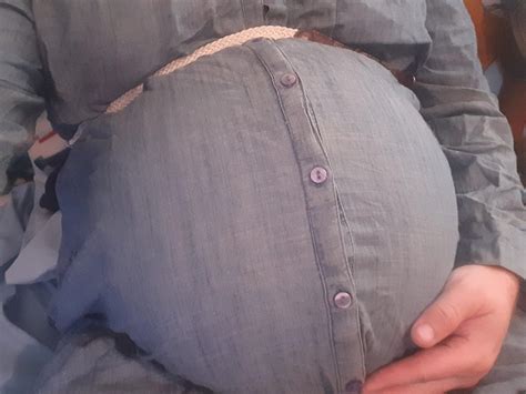 Mommas Pregnant Belly By Joepreggobelly2 On Deviantart