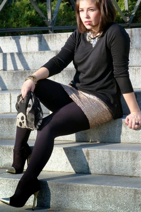 How To Wear Tights With Short Boots For Women