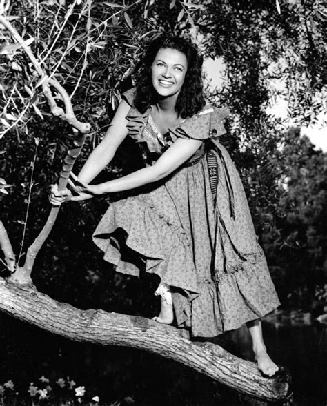 Yvonne De Carlo Sombrero Rita Hayworth Beach Rita Hayworth House