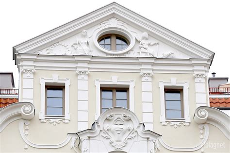Kamienica przy ul. Rybackiej 37 ukończona. Do kogo należała przed wojną ...