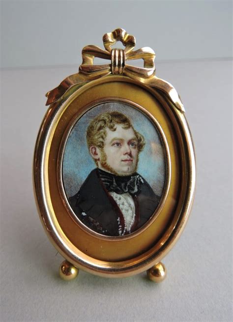 Antique Georgian Miniature Portrait Circa 1800 Displayed In 9ct Gold
