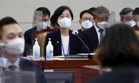 권성동 文임명 공공기관장에 차라리 혀 깨물고 죽지 영상 노컷뉴스