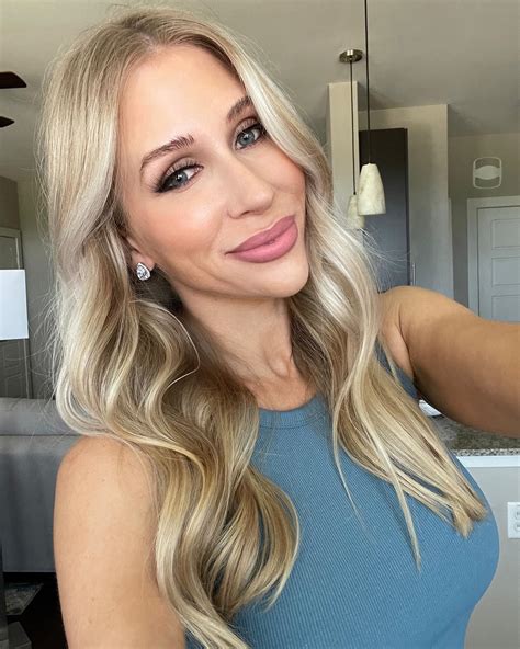 Lacye Carmichael Lacyecarmichael • Instagram Photos And Videos