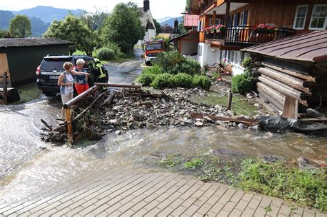 Hagel Und Muren Schwere Unwetter Im Allgäu Br24