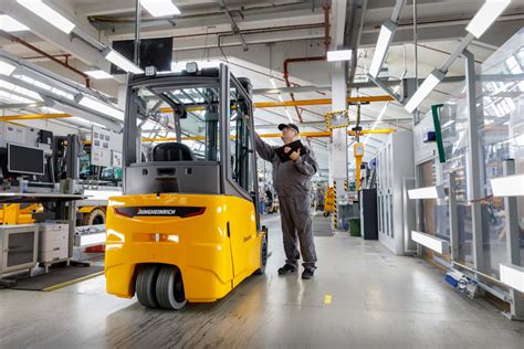 More Productivity And Performance For Jungheinrichs Series 2 And 3