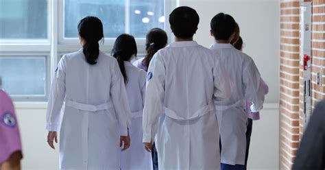 의대교수들 줄사직 현실화19개 대학 증원철회 성명종합