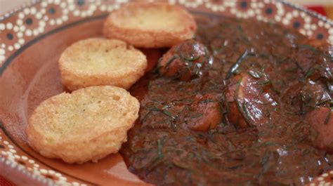 Ocho Tips Para Preparar La Mejor Receta De Romeritos De La Fiesta