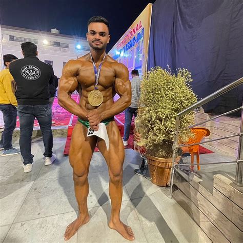 aakash verma fit aakash 01 instagram photos and videos