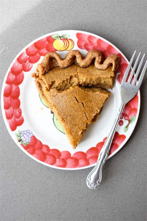 Dallas Emporium Pies Female Foodie