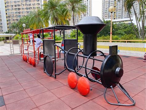 【兒童遊樂場】香港4大懷舊遊樂場 鐵皮滑梯、舊式火車攀爬架刺激好玩 Oh爸媽 一站式升學、親子網站