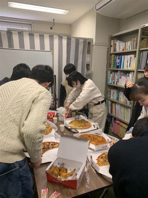 クリスマス会│静岡県立大学 食品栄養科学部 栄養化学研究室