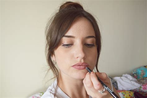 Simply Sarah How To Kylie Jenner Lips Step By Step