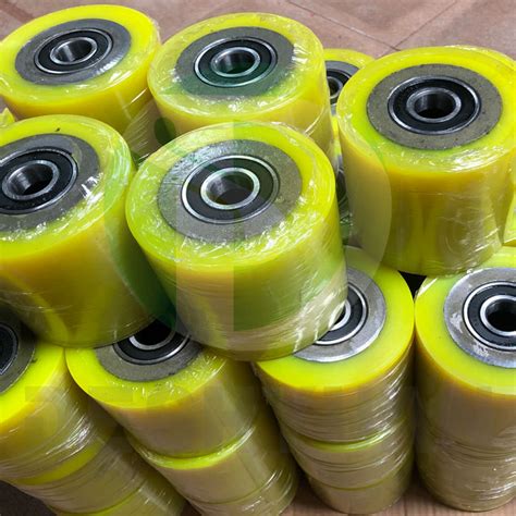 Polyurethane Pu Rubber Wheels With 6001model Bearing
