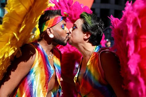 El 54 Aniversario Del Día Internacional Del Orgullo Lgbti En Imágenes