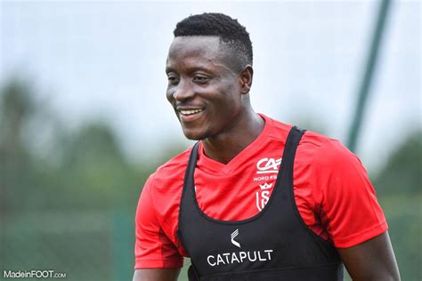 Mercato La Premier League Sarrache Le Milieu Rémois Dion Lopy