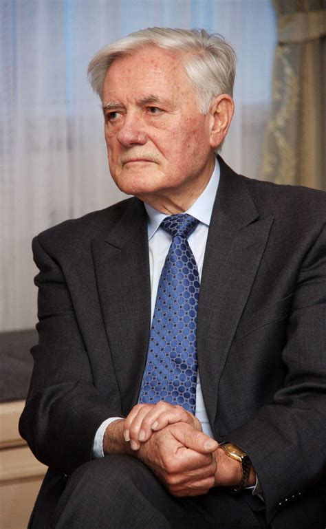 Adamkus Valdas Žymūs Kauno žmonės Atminimo įamžinimas