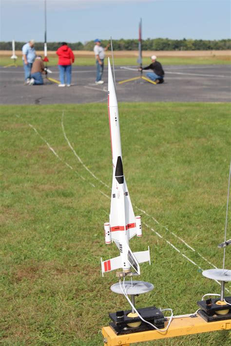 Estes Satellite Interceptor