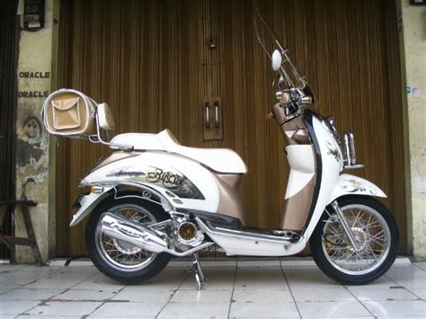 Modifikasi Jok Motor Jok Scoopy Rip Curl