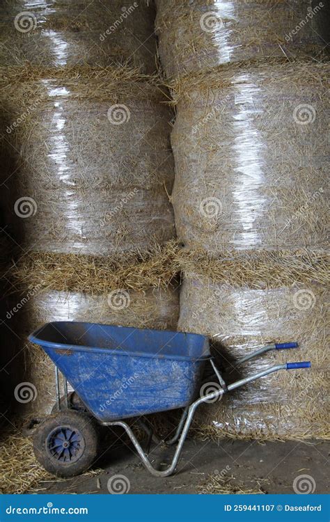 Pile Of Straw Bales Stock Image Image Of Barrow Farm 259441107