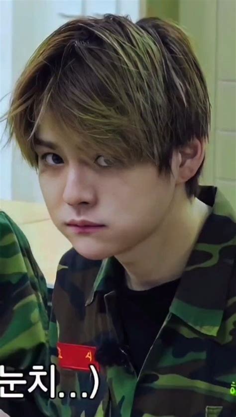 Yoshi Treasure Selebritas Gambar Pacar Foto Kekasih