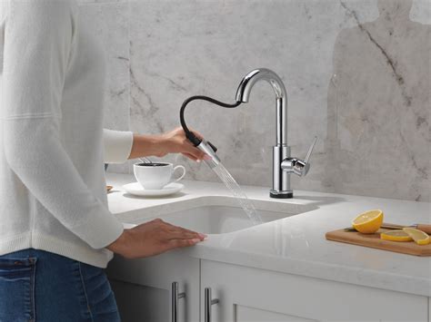 Touch2o® Bar Prep Faucet With Touchless Technology In Chrome 9959tl