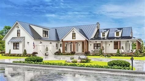 7 Bedroom Farmhouse Style Two Story Home With Bonus Room Wraparound