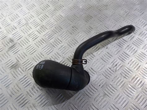 RURA PRZEWÓD POWIETRZA AUDI B TD f