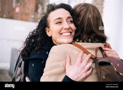 Sobrina Y Tia Fotografías E Imágenes De Alta Resolución Alamy