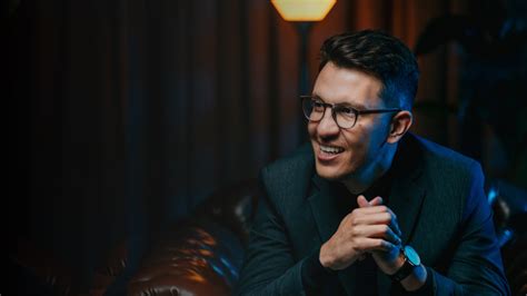 Raphael Flores Raphael Flores Added A New Photo