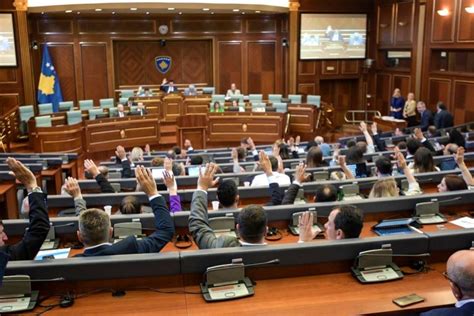 Opozita Sondazhet E Publikuara I Cilëson Të Manipuluara Thonë Se E