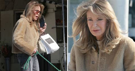 Charlies Angels Actress Jaclyn Smith 79 Looks Ageless While Enjoying The Sunshine Metro News