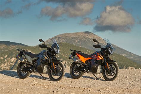 DAS ULTIMATIVE REISEMOTORRAD IM GELÄNDE NEUE KTM ADVENTURE KTM KOSAK