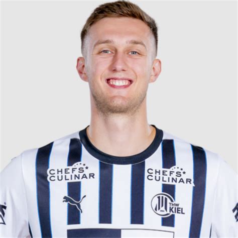 Nikola Bilyk Fotos De Perfil Zerozero Pt