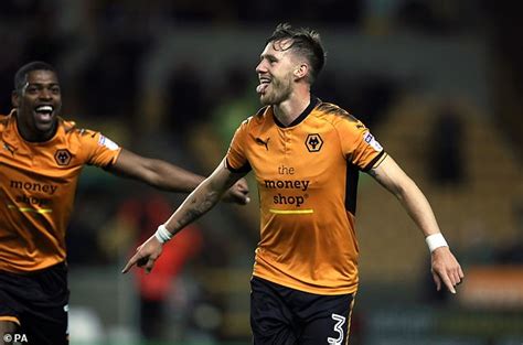 Leeds Hold Further Talks With Blackburn Over A Deal For Left Back Barry