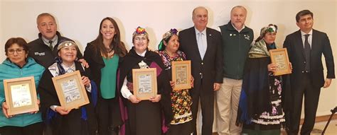Mujeres mapuche de La Araucanía recibieron reconocimiento en el marco