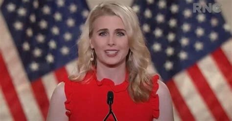 Woman Dubbed Trumps ‘human Printer Became One Of His Most Important