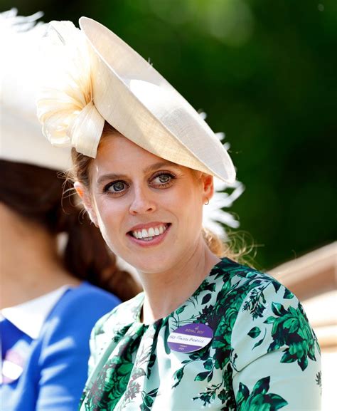 Princess Beatrice Glows In Gorgeous Waist Defining Dress With Killer