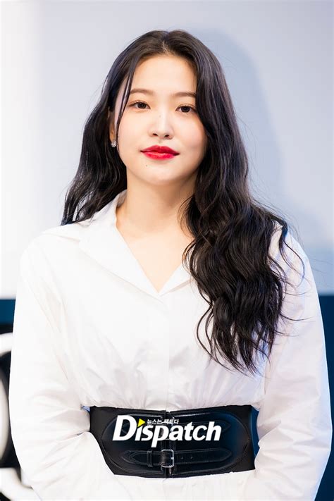 현장포토 청순 가득해예리 인형같은 막내 디스패치 뉴스는 팩트다