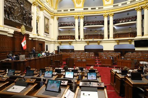 Congreso sesiona hoy para ver oficio de fiscalía sobre expresidente