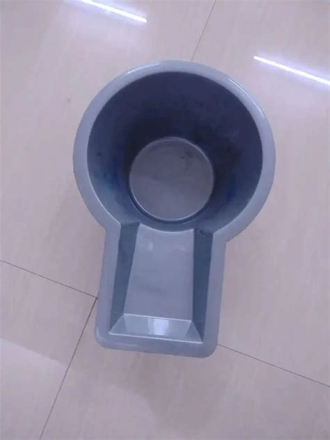 Plastic Commode Pot At Best Price In Navi Mumbai Id 2853680366888