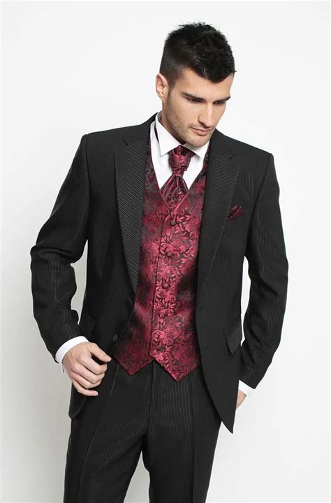 Pinstripe Notched Lapel Groom Tuxedos And Tailcoat Groomsmen Best Man