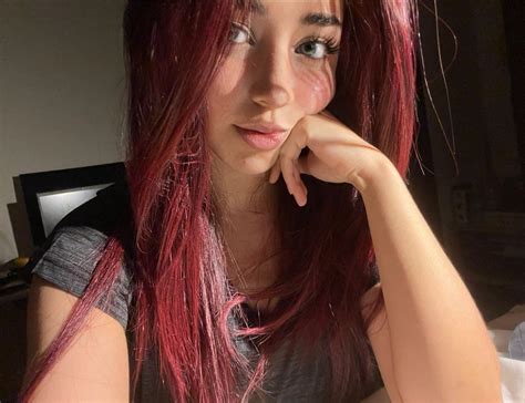 When Your Red Hair Matches Your Vibes R Redheadbeauties