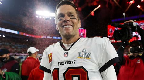Tom Brady Returns To Nfl The Legendary Quarterbacks Seven Super Bowl