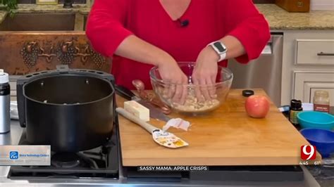 Sassy Mama Apple Crisps