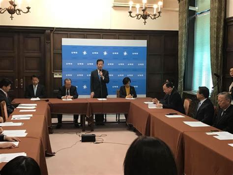 若松かねしげ 本日、第197臨時国会が召集され、本会議と天皇陛下をお迎えしての開会式が行われました。本会議前、新
