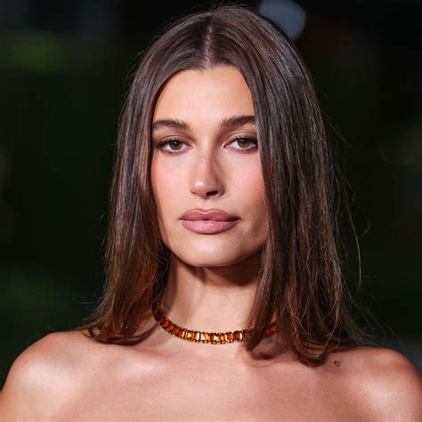 Hailey Bieber Shows Off Her Toned Legs In A Tiny Mini Skirt And This
