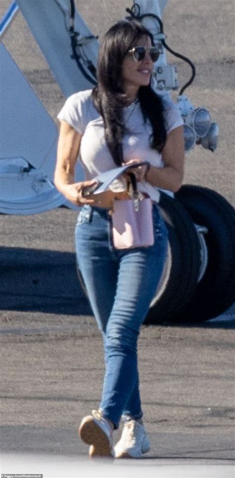 Lauren Sanchez Enjoys Romantic Date Night With Jeff Bezos After