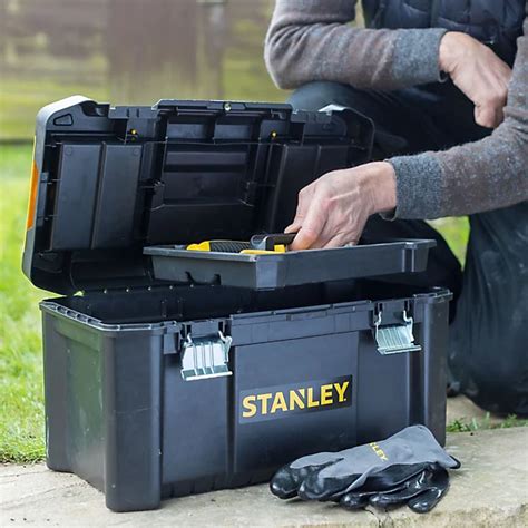 Stanley Black And Yellow 19in Toolbox